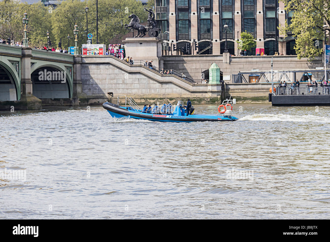 Thames Extreme River Boat Stock Photo - Alamy