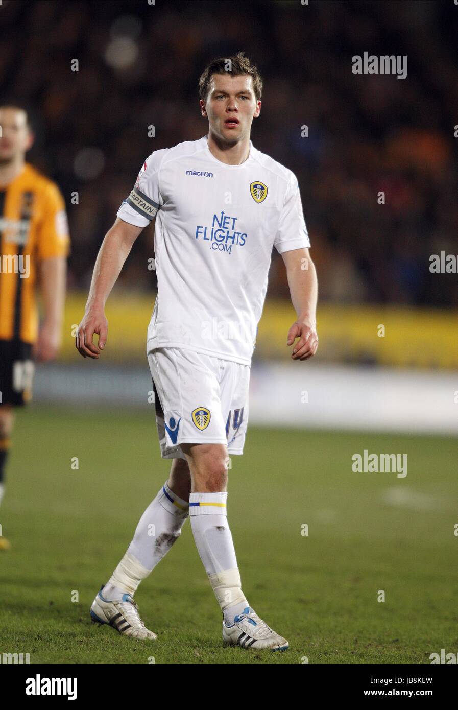 JONATHAN HOWSON LEEDS UNITED FC LEEDS UNITED FC KC STADIUM HULL ENGLAND ...