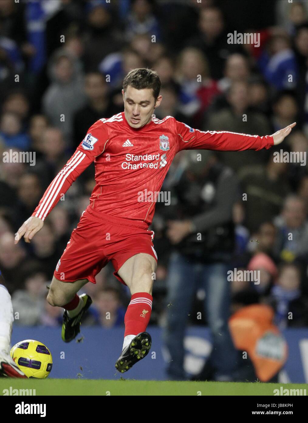 FABIO AURELIO LIVERPOOL FC LIVERPOOL FC STAMFORD BRIDGE LONDON ENGLAND ...