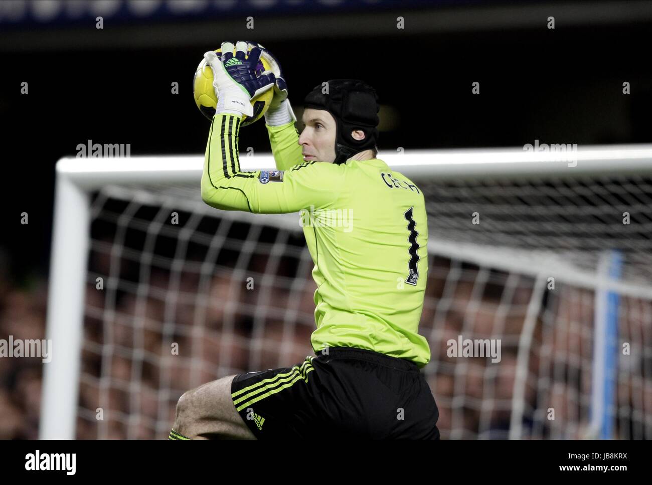 PETR CECH CHELSEA FC CHELSEA FC STAMFORD BRIDGE LONDON ENGLAND 06 ...