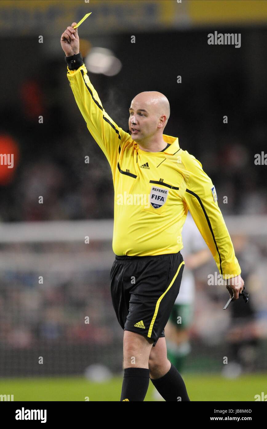 MARK COURTNEY REFEREE AVIVA STADIUM DUBLIN REPUBLIC OF IRELAND 08 ...