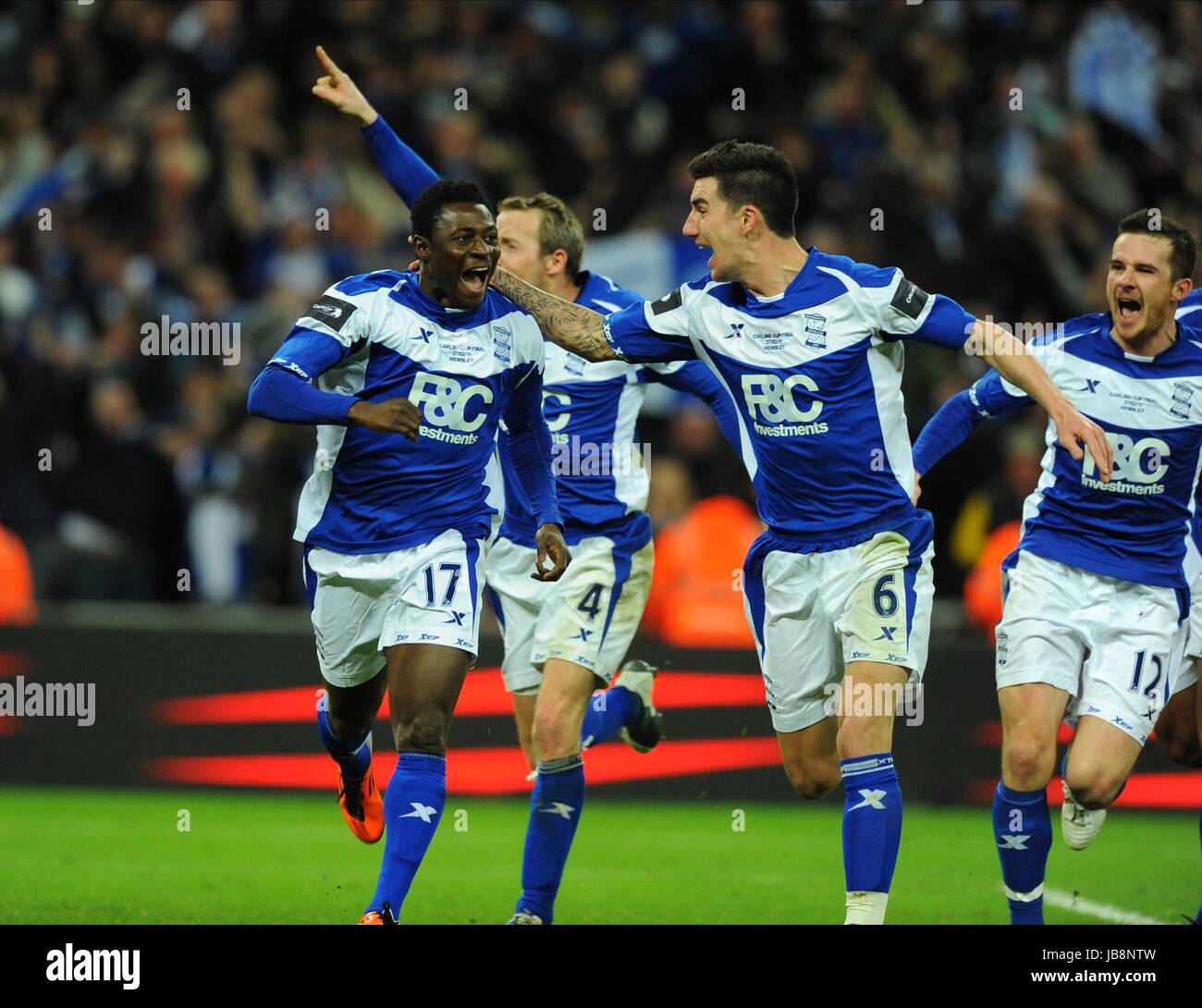 Wembley stadium carling hi-res stock photography and images - Alamy