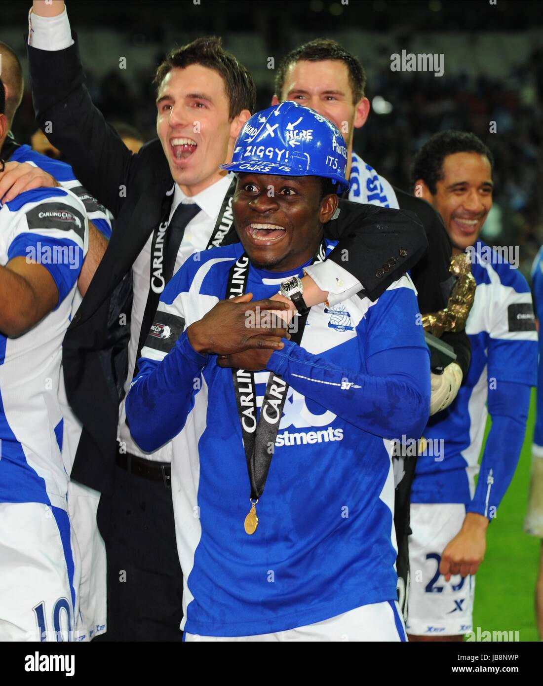 OBAFEMI MARTINS CELEBRATES AT BIRMINGHAM CITY FC WEMBLEY STADIUM LONDON ...