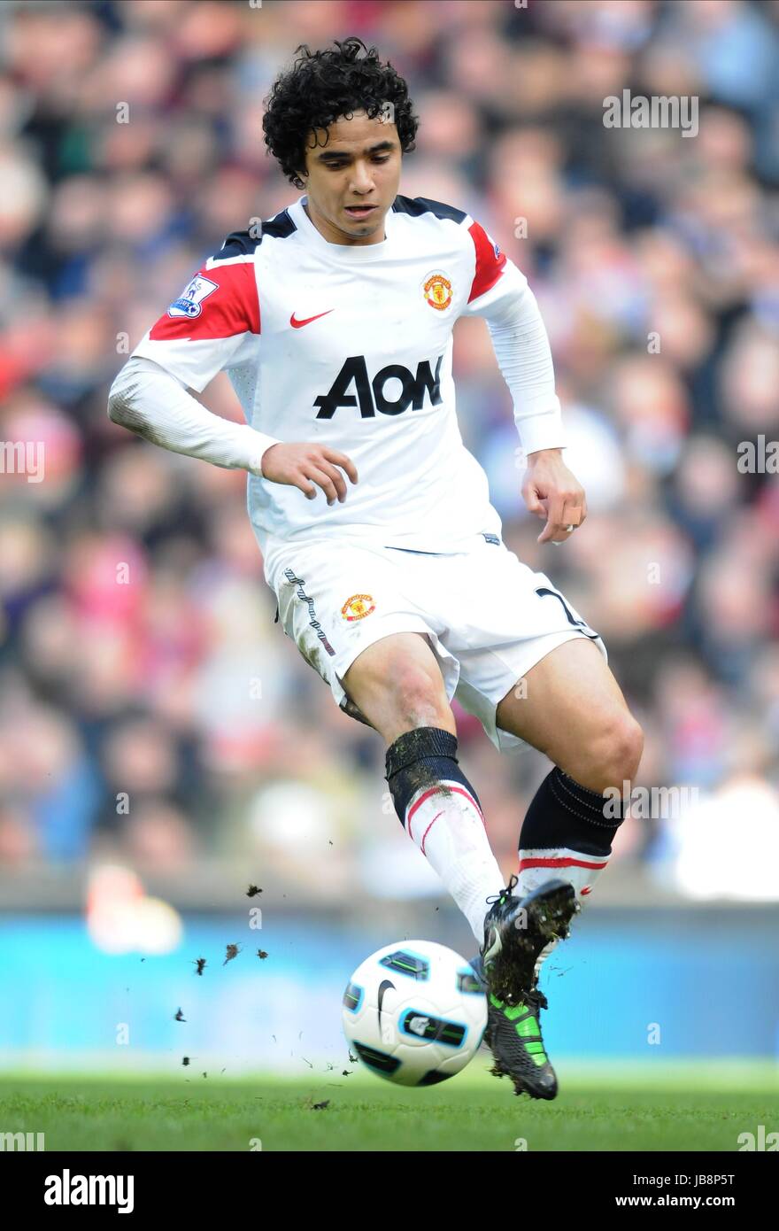 RAFAEL DA SILVA MANCHESTER UNITED FC MANCHESTER UNITED FC ANFIELD ...