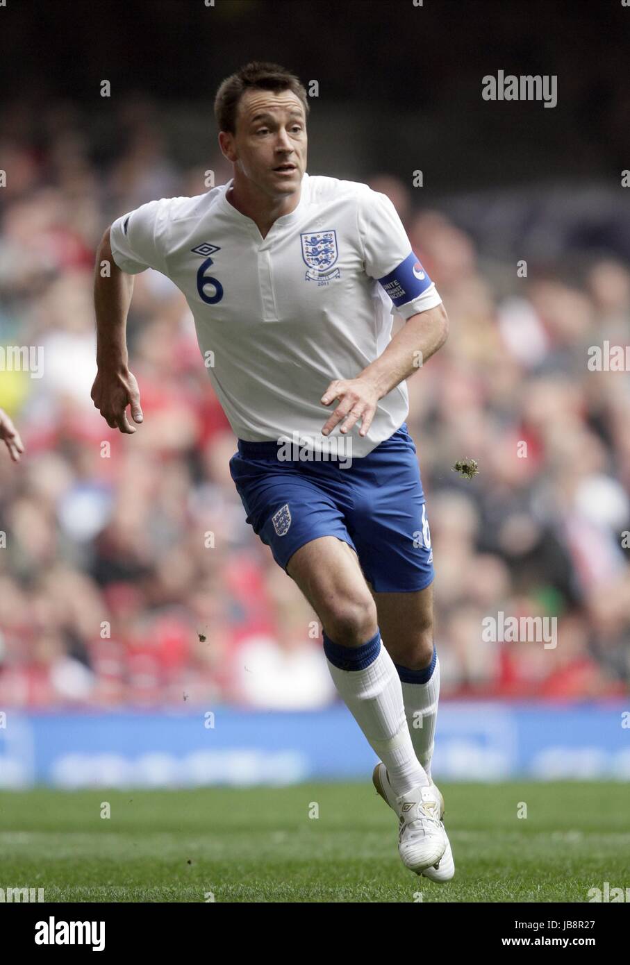 England captain hi-res stock photography and images - Alamy