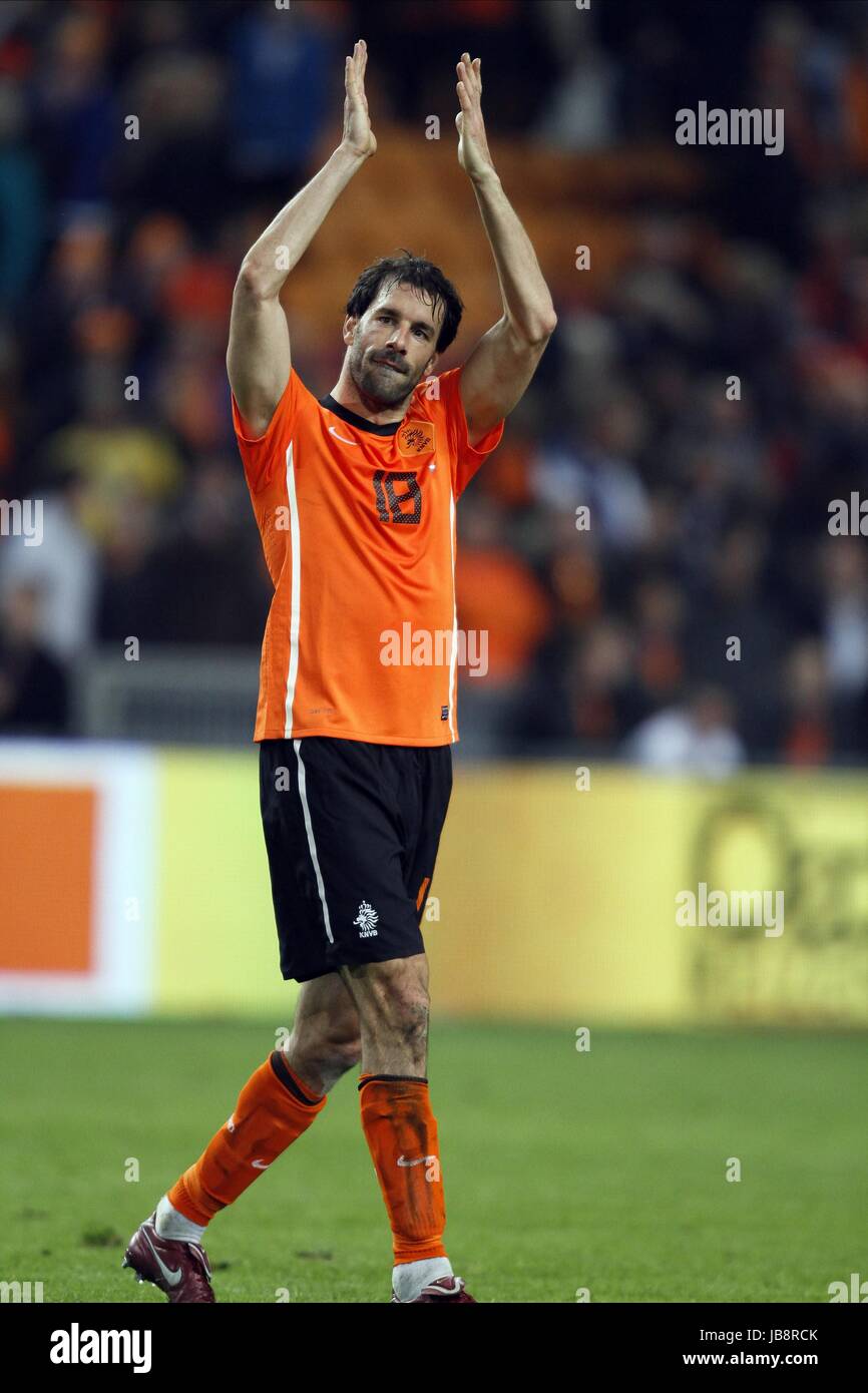 RUUD VAN NISTELROOY AFTER MATC HOLLAND V HUNGARY AMSTERDAM ARENA ...