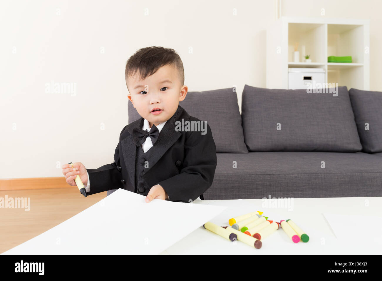 Asian baby boy drawing hi-res stock photography and images - Alamy