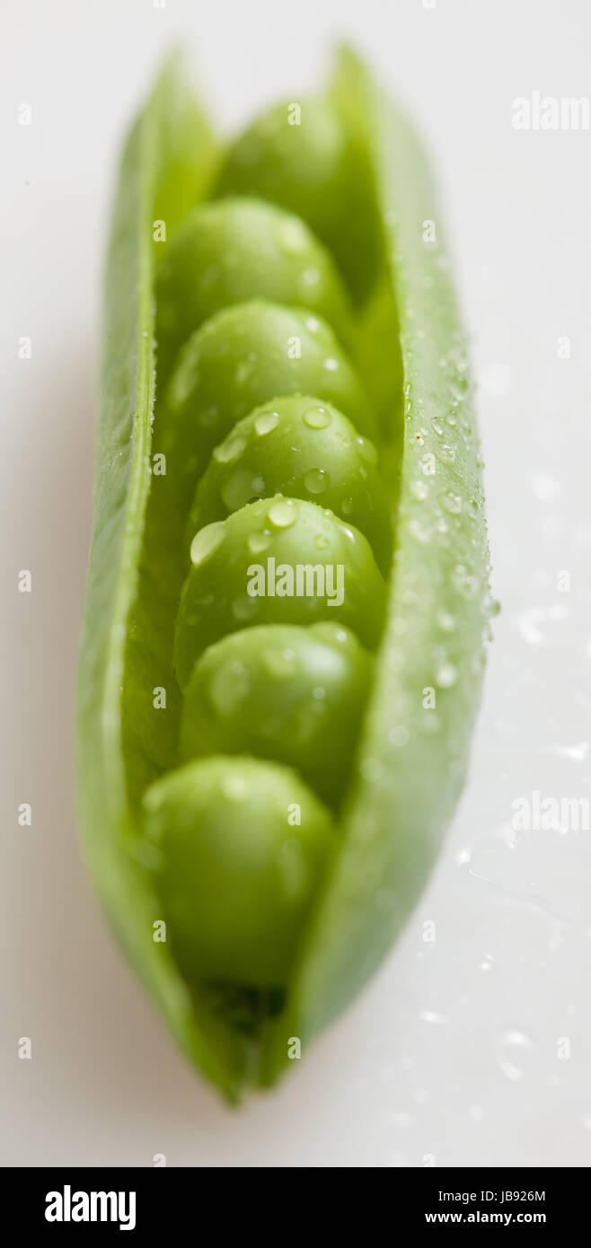 Peas legumen hi-res stock photography and images - Alamy
