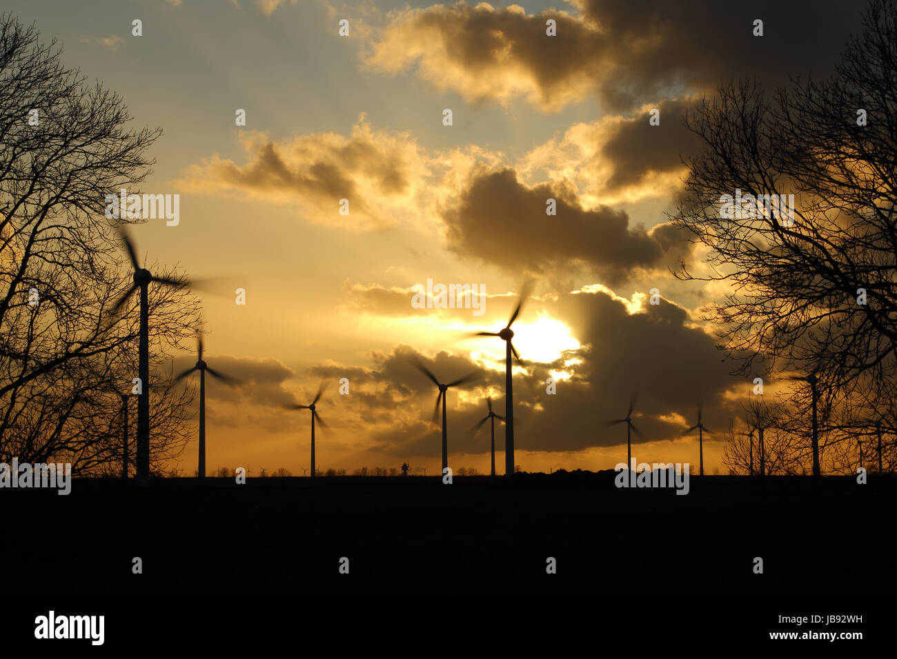 Windanlage hi-res stock photography and images - Alamy