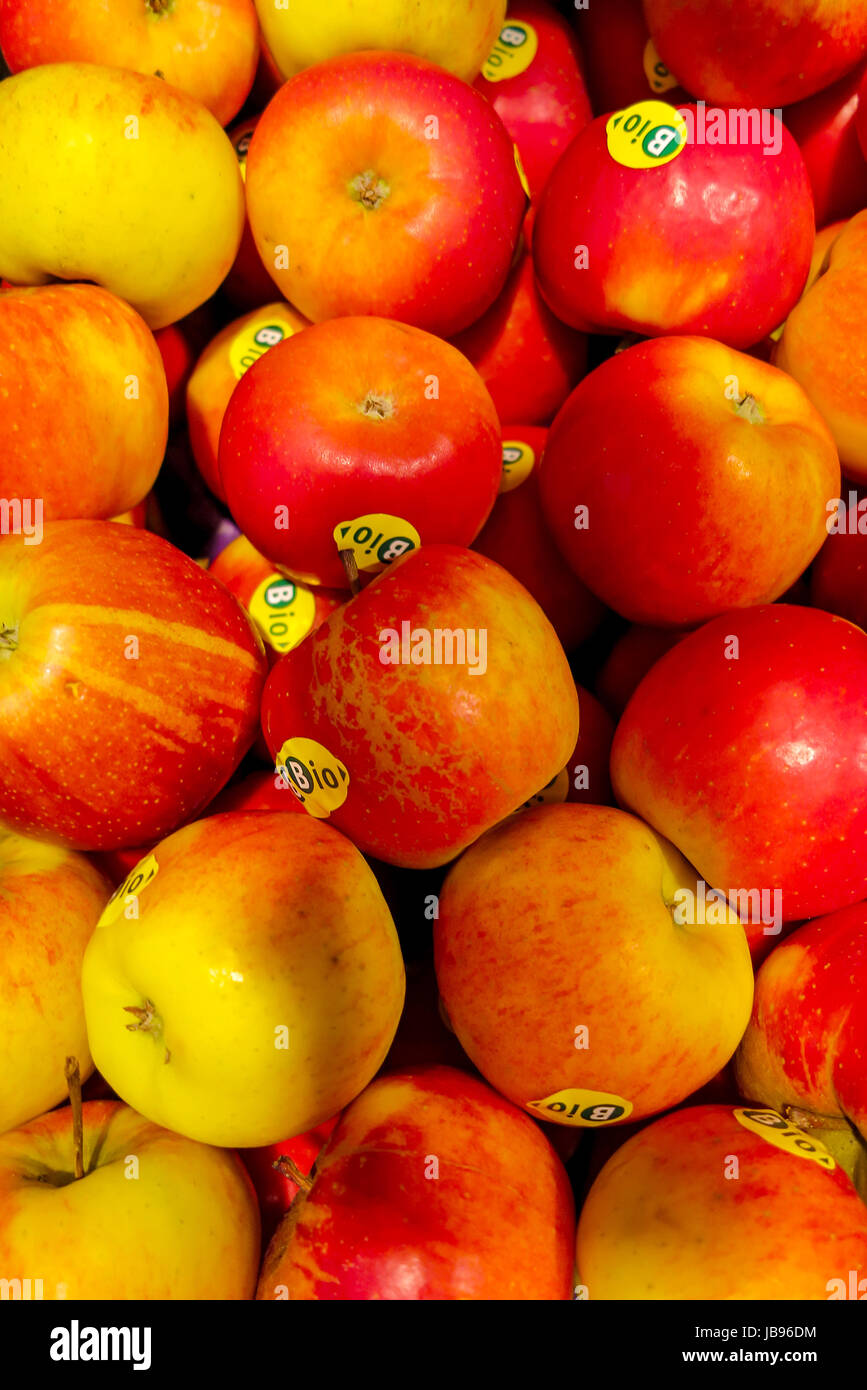 Topaz apple malus hi-res stock photography and images - Alamy