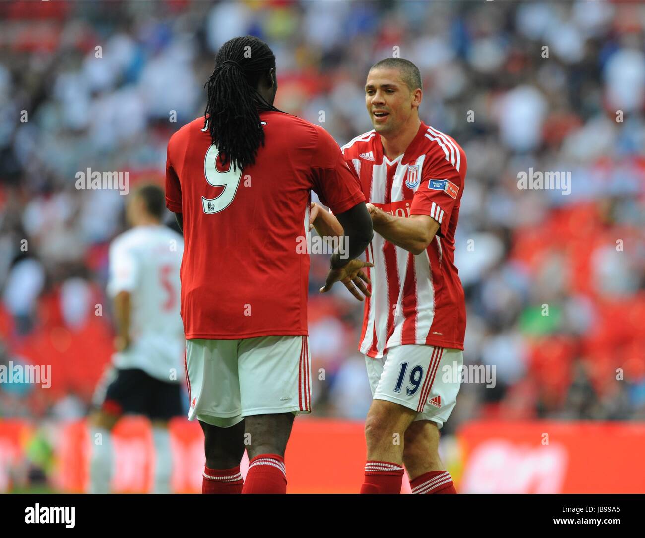 JONATHAN WALTERS CELEBRATES TH BOLTON WANDERERS V STOKE CITY WEMBLEY ...