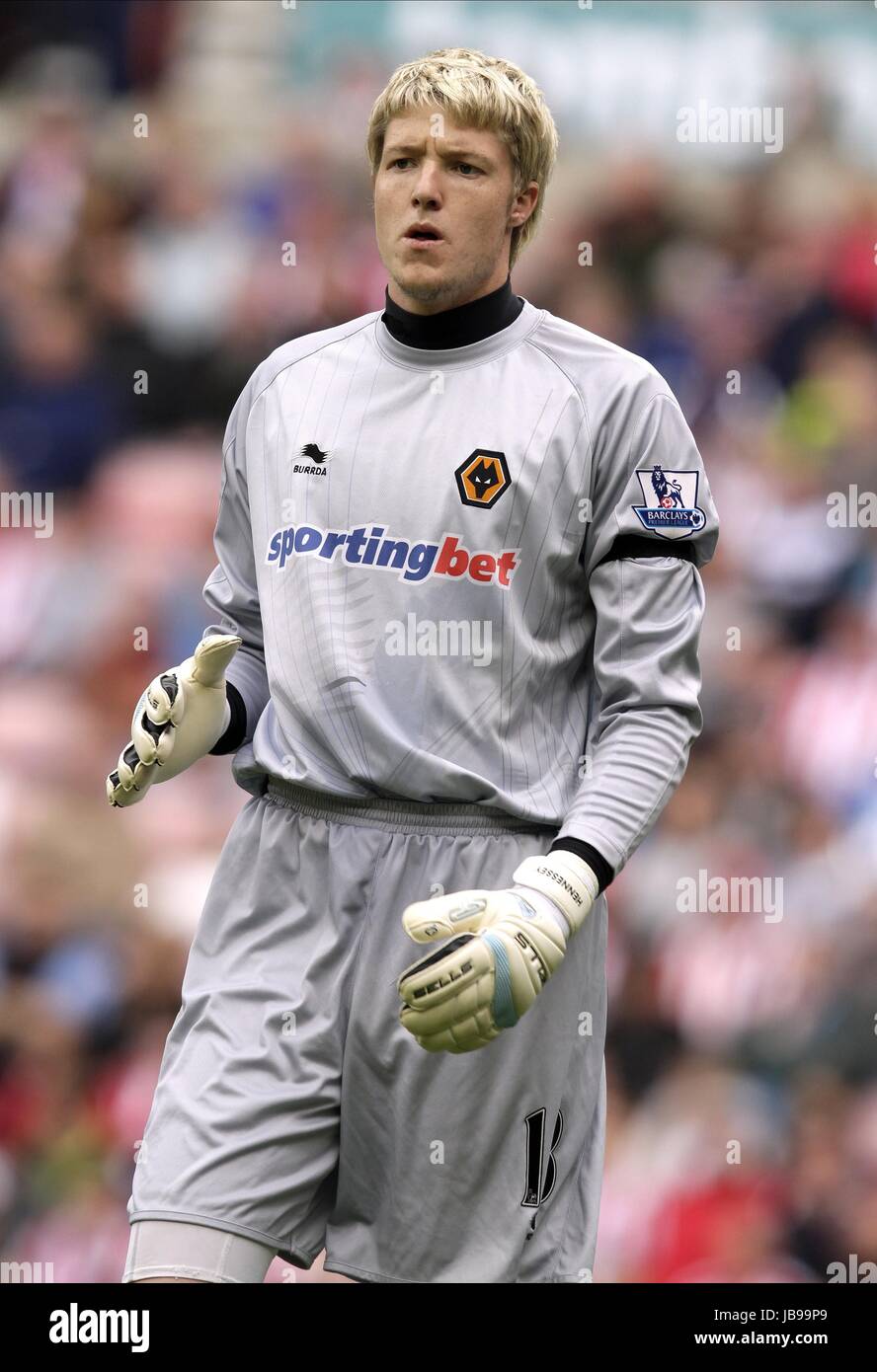 WAYNE HENNESSEY WOLVERHAMPTON WANDERERS FC WOLVERHAMPTON WANDERERS FC ...