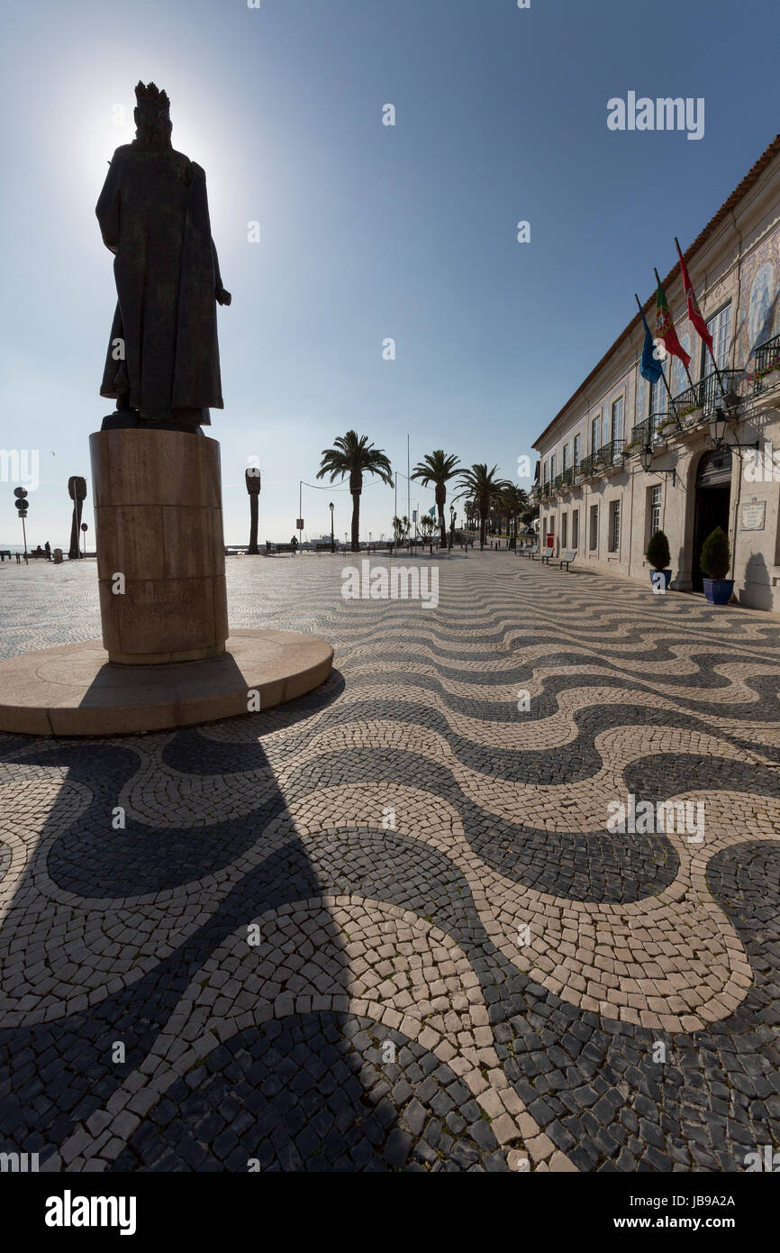 Cascais lisbon plaza hi-res stock photography and images - Alamy