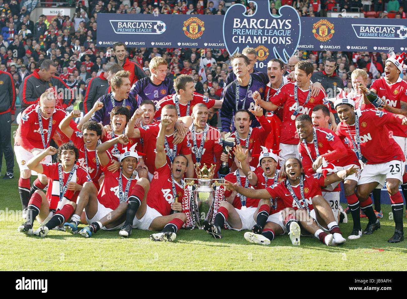 MANCHESTER UNITED CELEBRATIONS MANCHESTER UNITED C MANCHESTER UNITED ...