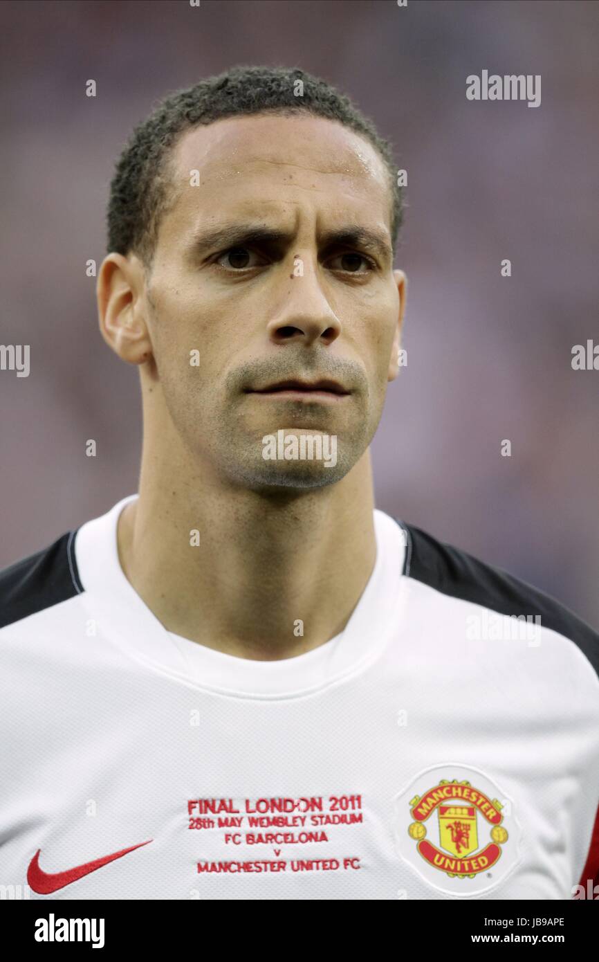 RIO FERDINAND MANCHESTER UNITED FC MANCHESTER UNITED FC WEMBLEY STADIUM ... RIO FERDINAND MANCHESTER UNITED FC MANCHESTER UNITED FC WEMBLEY STADIUM ...