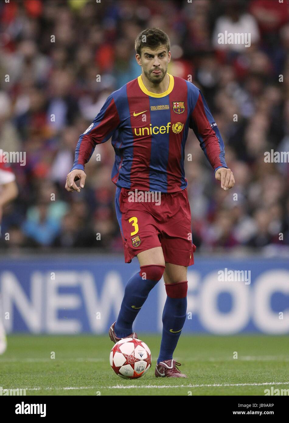 GERARD PIQUE BARCELONA CF FC BARCELONA WEMBLEY STADIUM LONDON ENGLAND ...