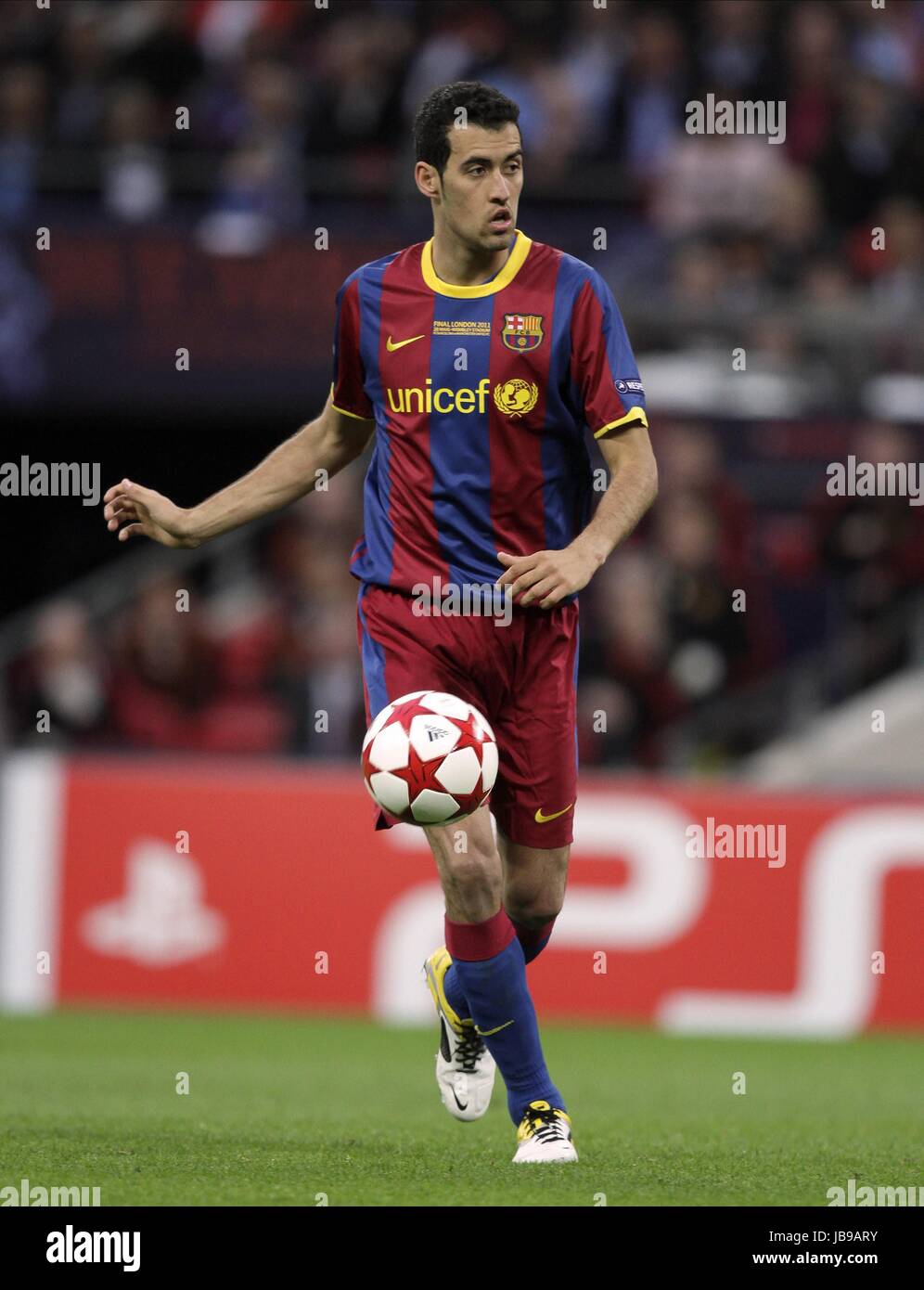 SERGIO BUSQUETS BARCELONA CF FC BARCELONA WEMBLEY STADIUM LONDON ...