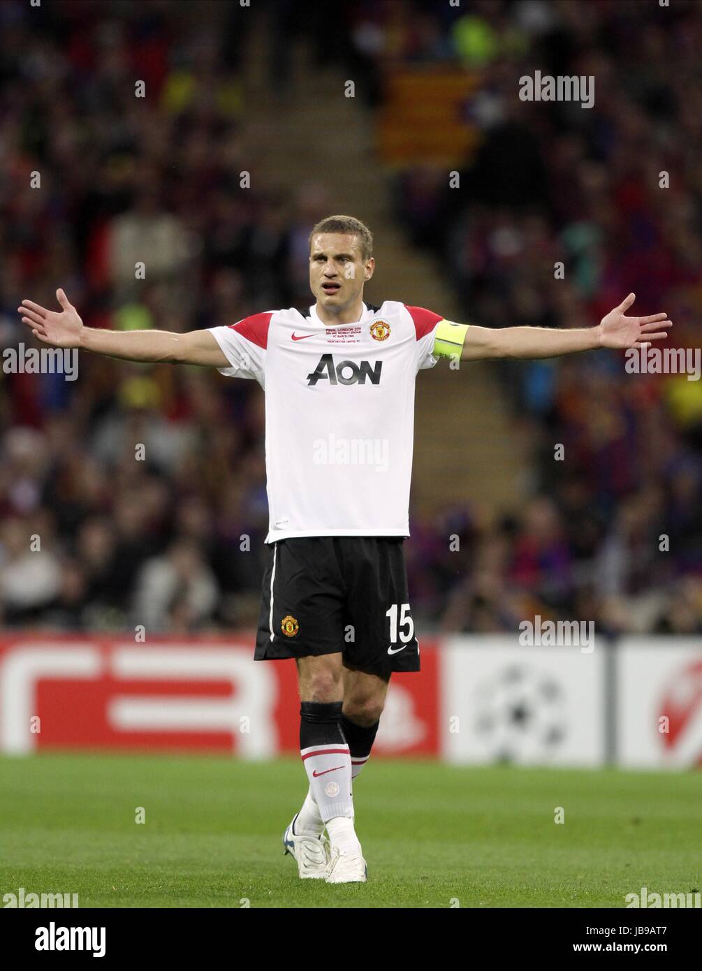 NEMANJA VIDIC MANCHESTER UNITED FC MANCHESTER UNITED FC WEMBLEY STADIUM ...