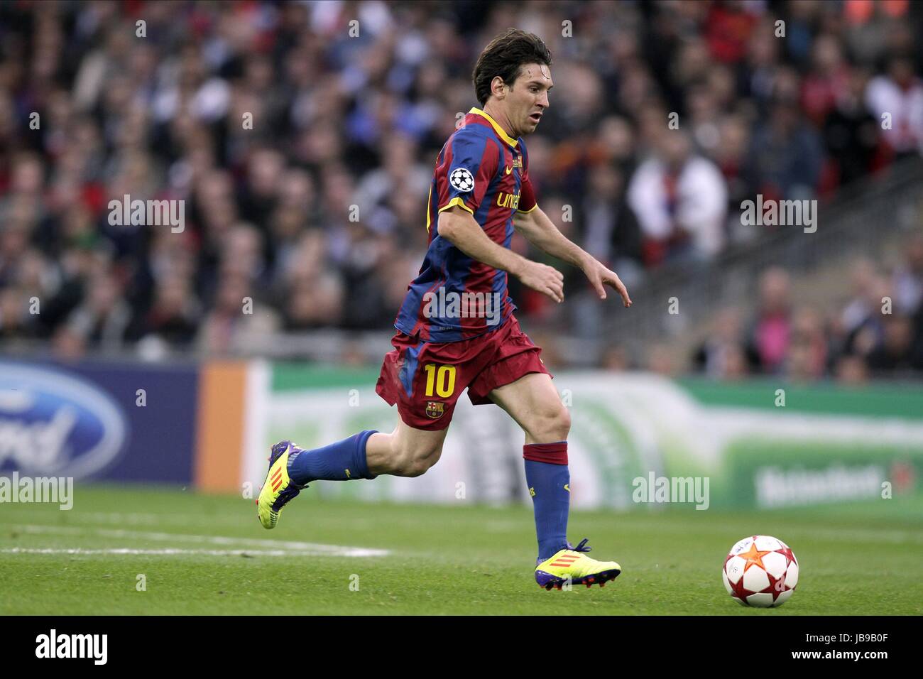 Lionel messi 2011 hi-res stock photography and images - Alamy