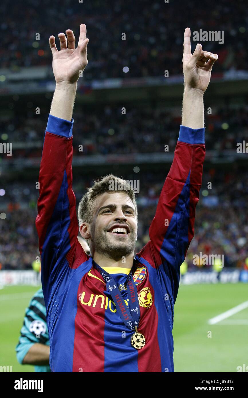 GERARD PIQUE BARCELONA CF FC BARCELONA WEMBLEY STADIUM LONDON ENGLAND ...