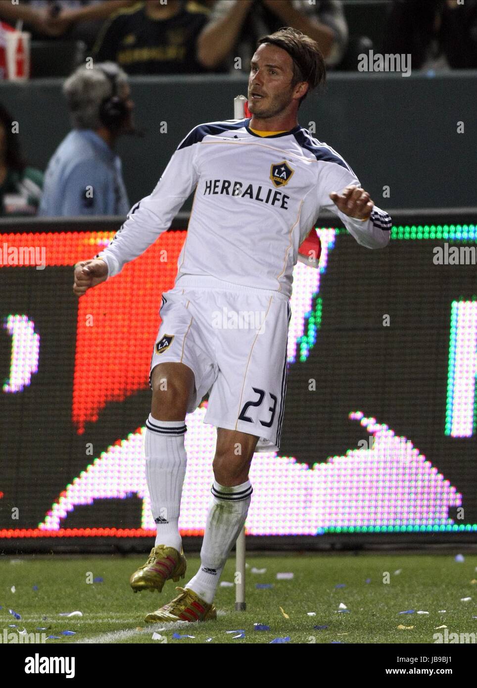 DAVID BECKHAM SCORES FROM CORN LA GALAXY V CHICAGO FIRE CARSON LOS ...