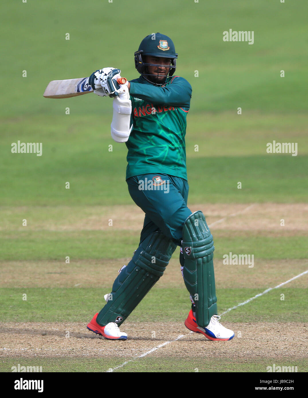 Bangladesh's Shakib Al Hasan during the ICC Champions Trophy, Group A ...