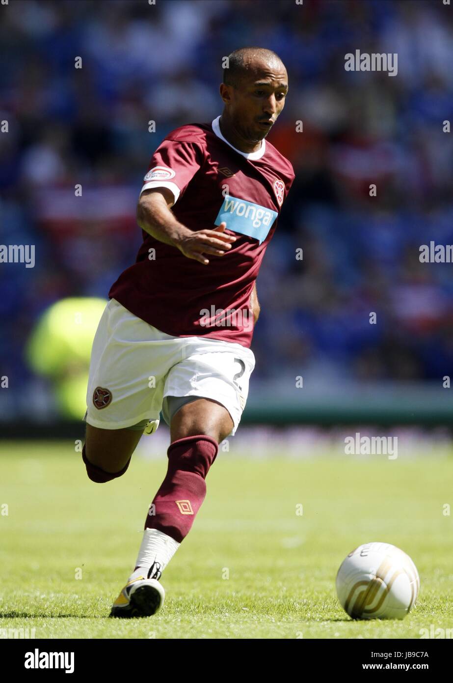 Mehdi taouil hearts hi-res stock photography and images - Alamy