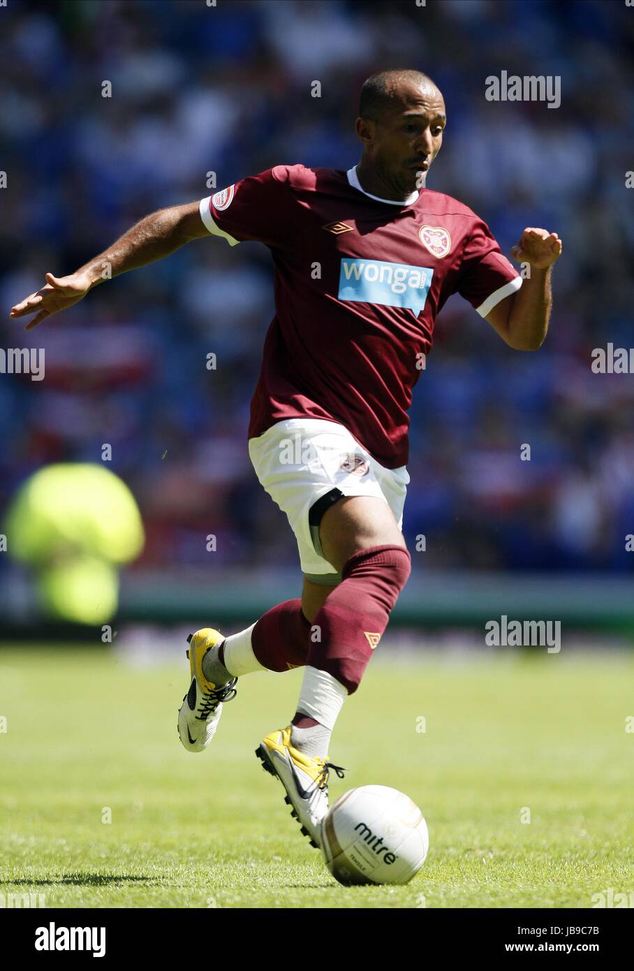 Mehdi taouil hearts hi-res stock photography and images - Alamy