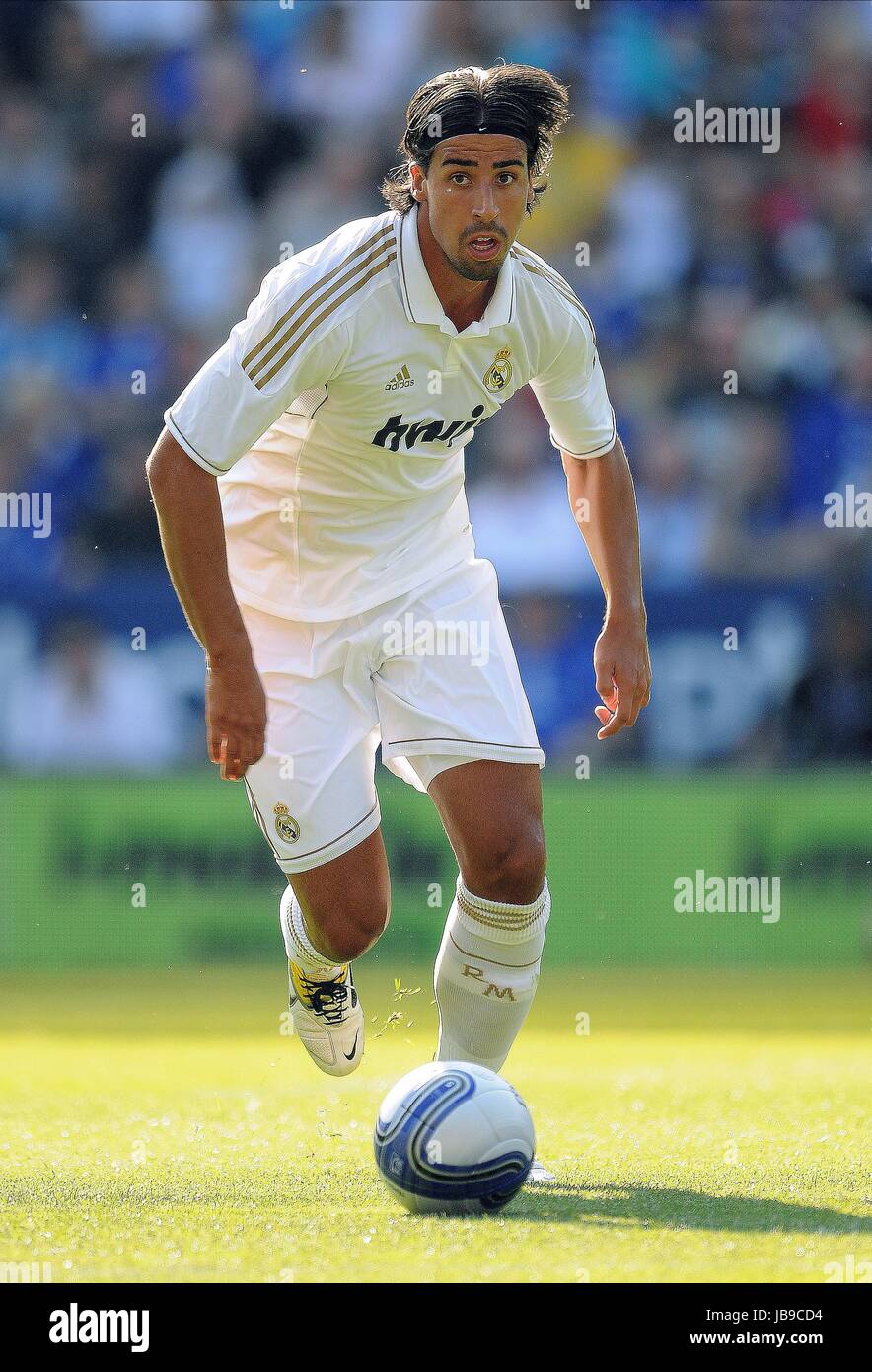 SAMI KHEDIRA REAL MADRID C.F REAL MADRID C.F KING POWER STADIUM ...