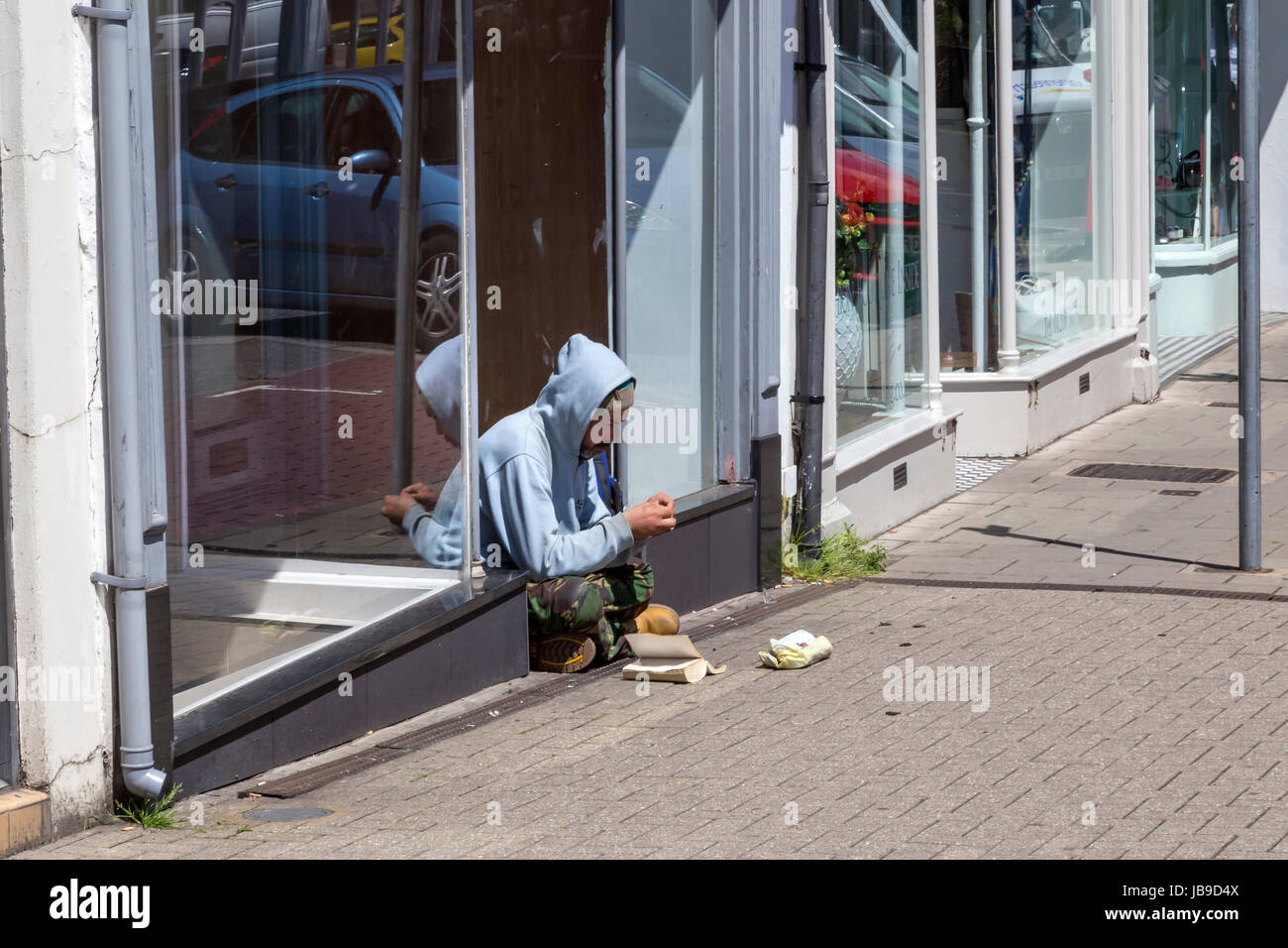 Poor homeless man begging street money alone homeless hi-res stock ...