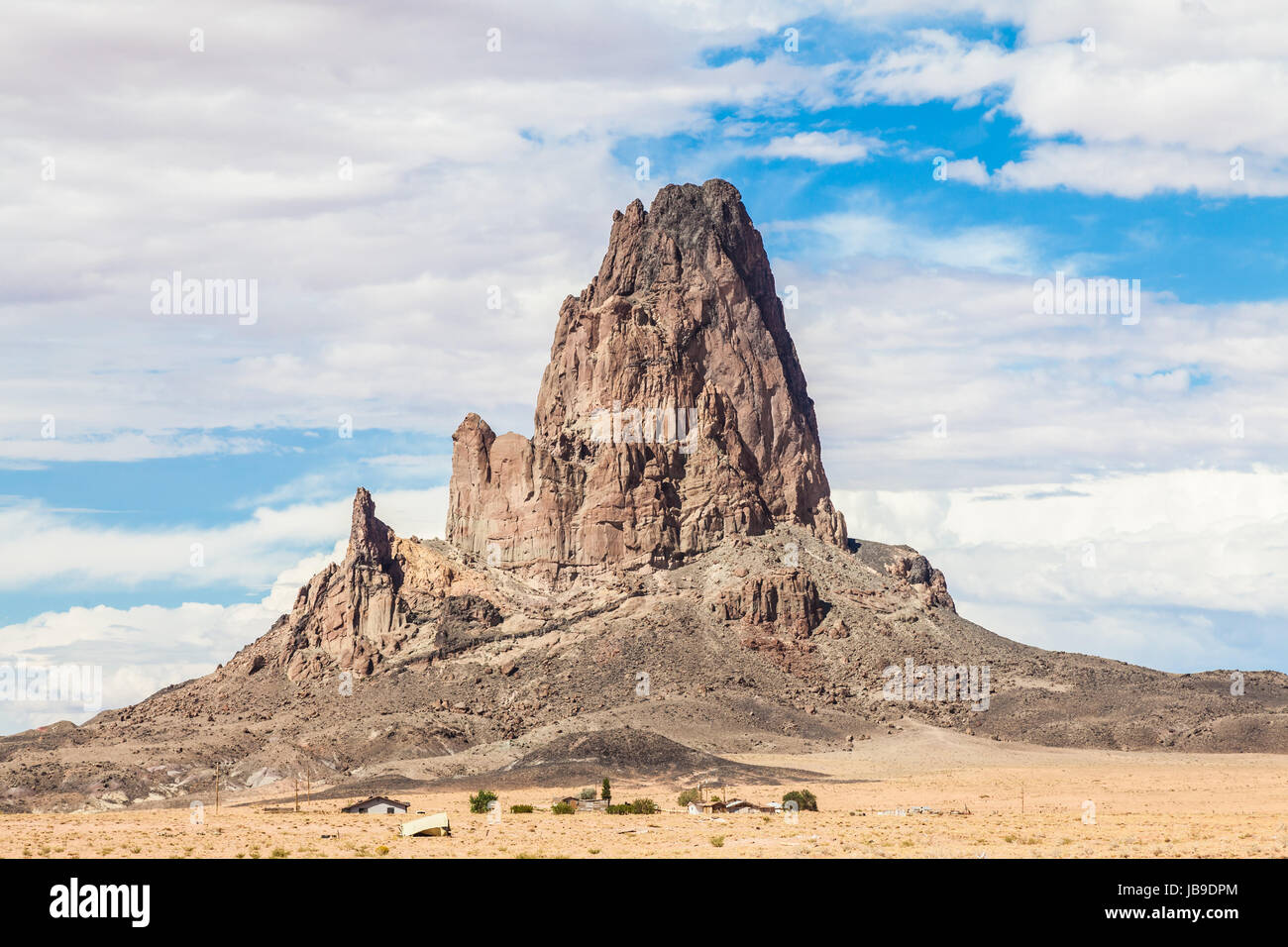 Atathla Peak, an extinct volcano sometimes called El Capitan, in ...