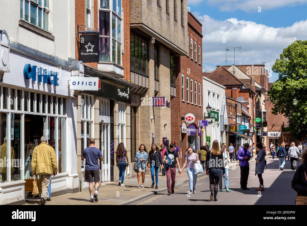 COLCHESTER TOWN CENTER. BRITAINS OLDEST RECORDED TOWN Stock Photo - Alamy