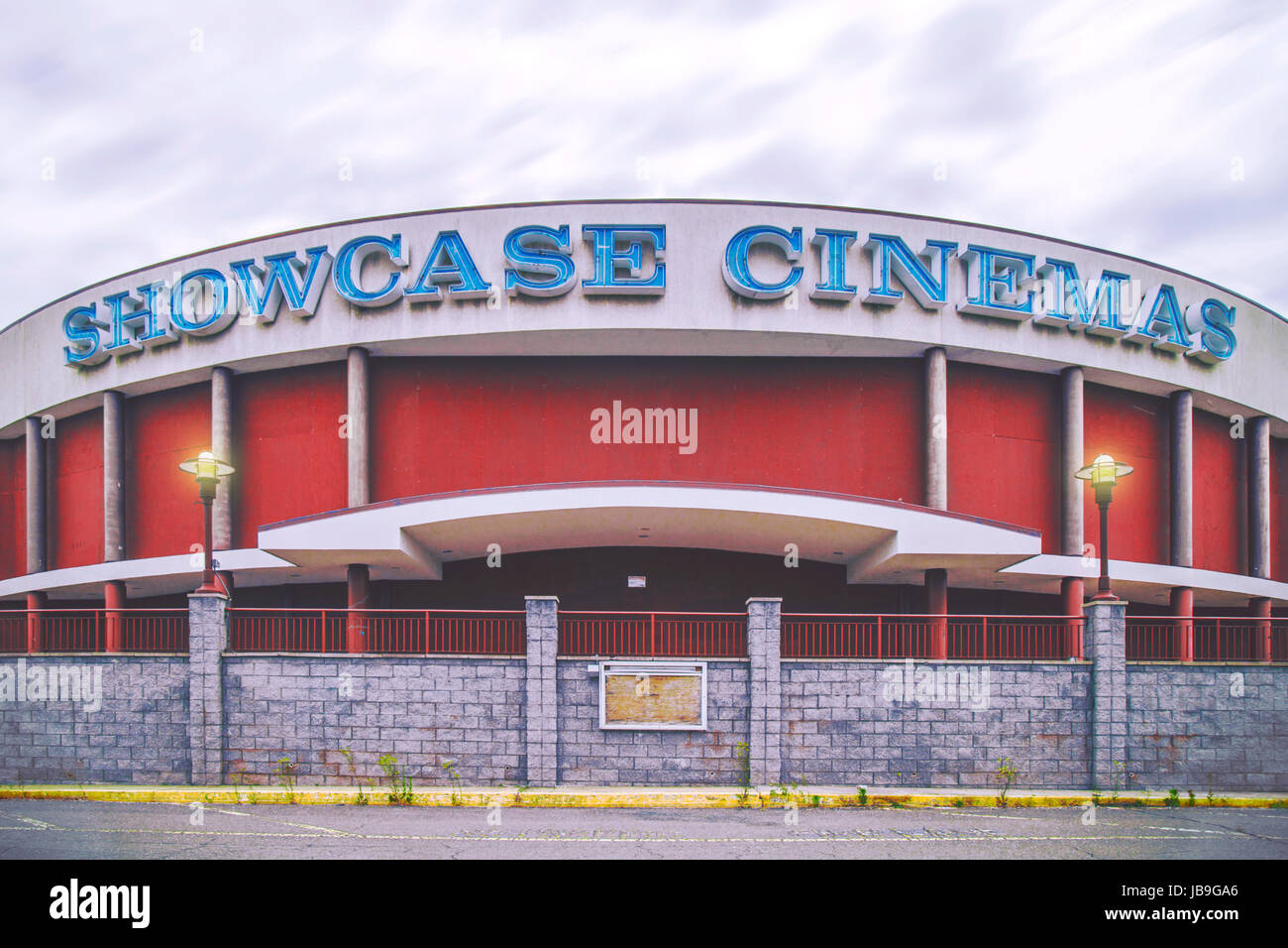 Showcase Cinema Logo Showcase Cinemas Hi Res Stock Photography And