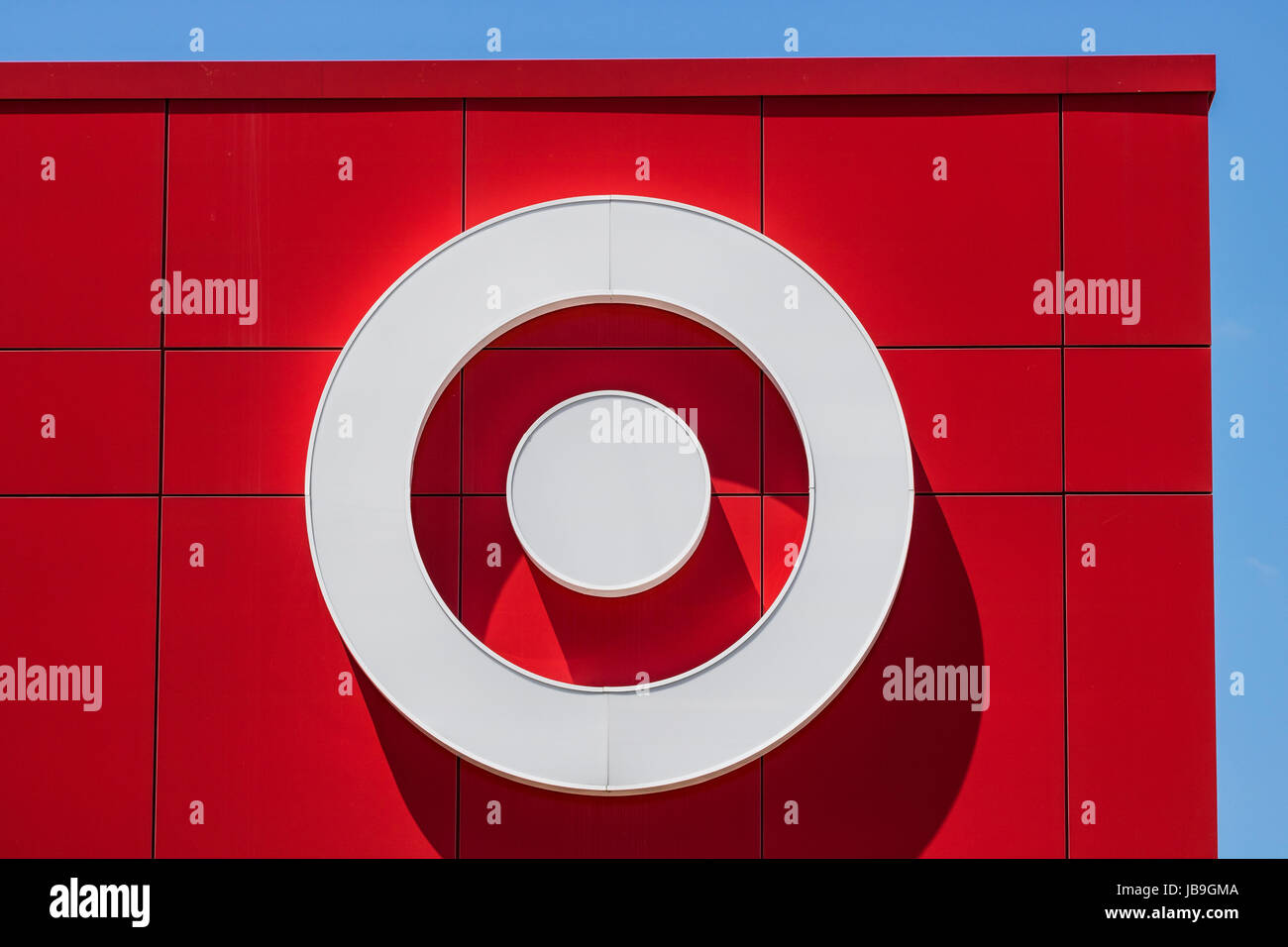 Target store data breach hi-res stock photography and images - Alamy