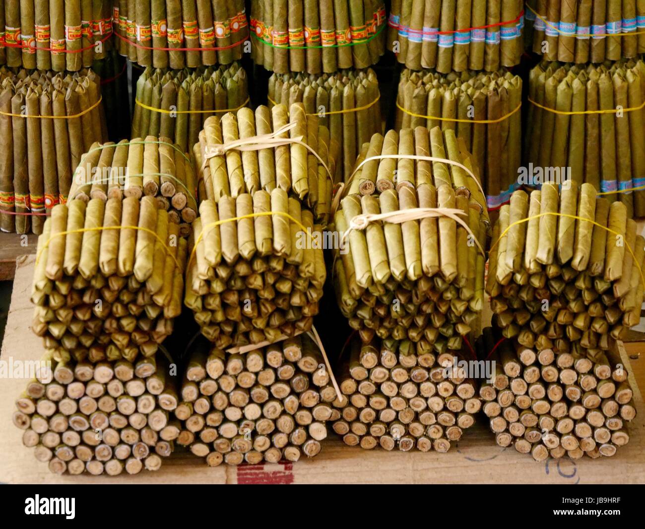 Cheroot factory hi-res stock photography and images - Alamy
