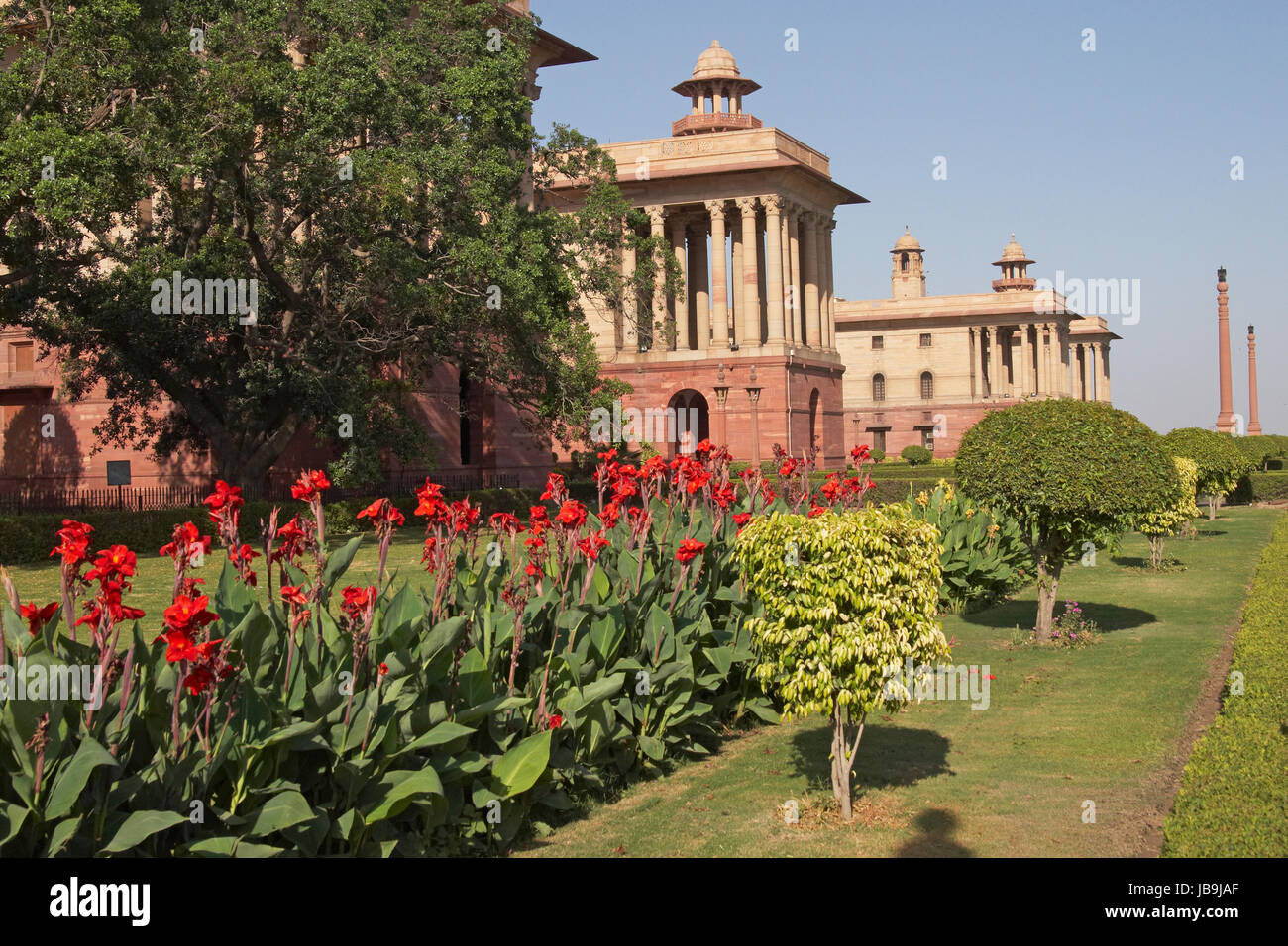 Indian Government buildings at the top of the Raj Path, New Delhi ...