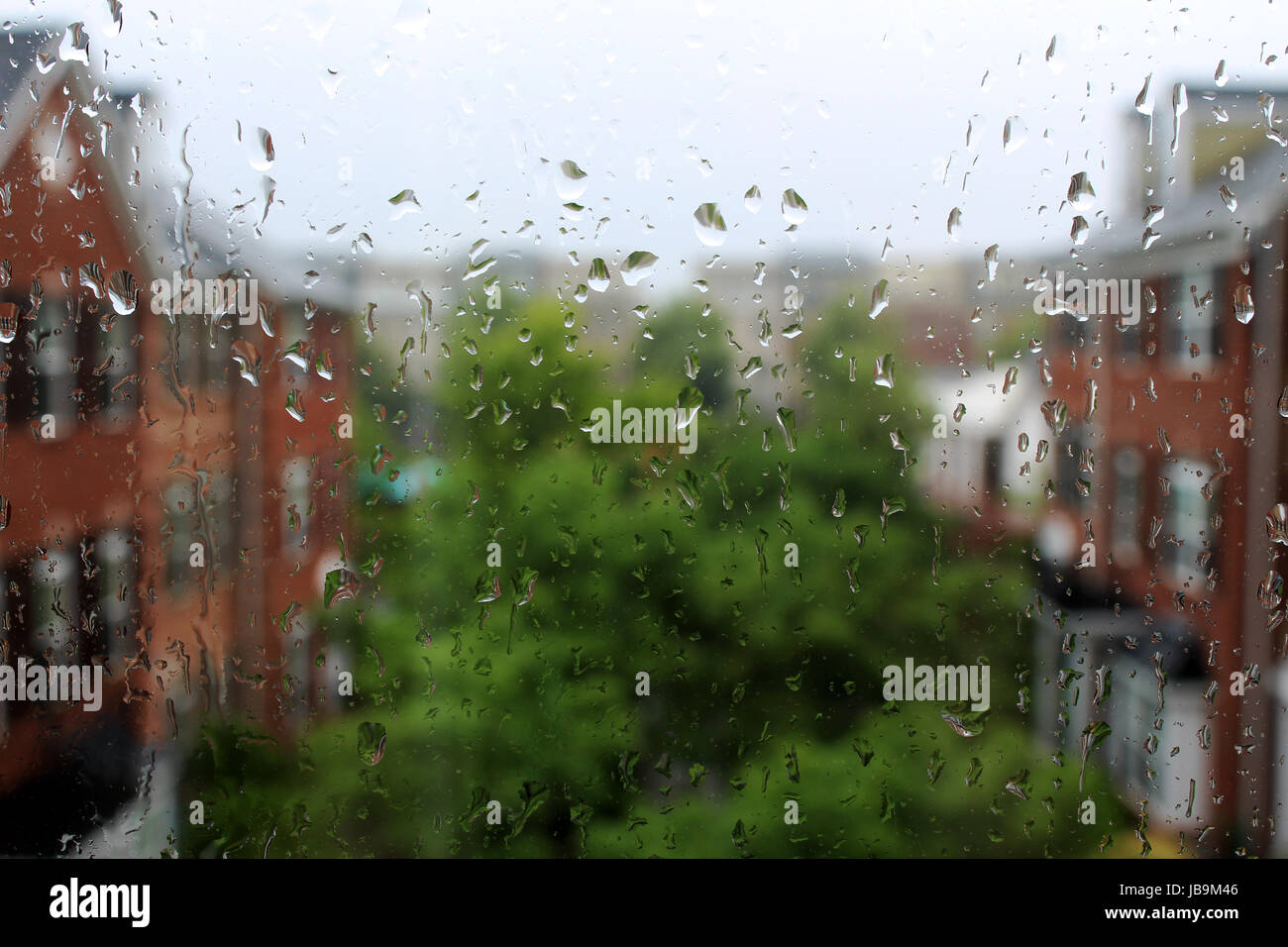 Drops rain on window abstract hi-res stock photography and images - Alamy