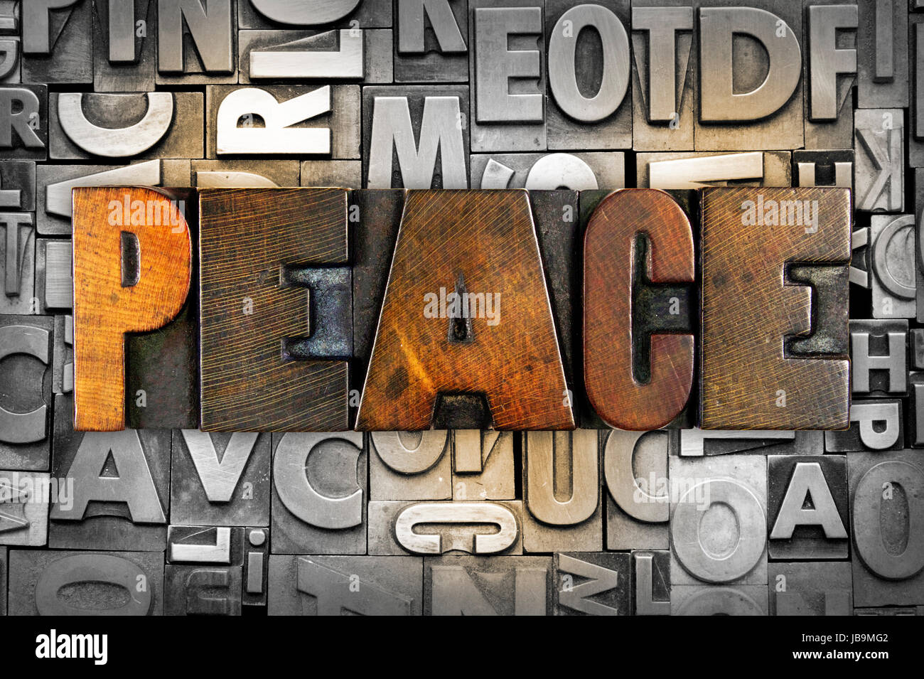 The word PEACE written in vintage letterpress type Stock Photo - Alamy