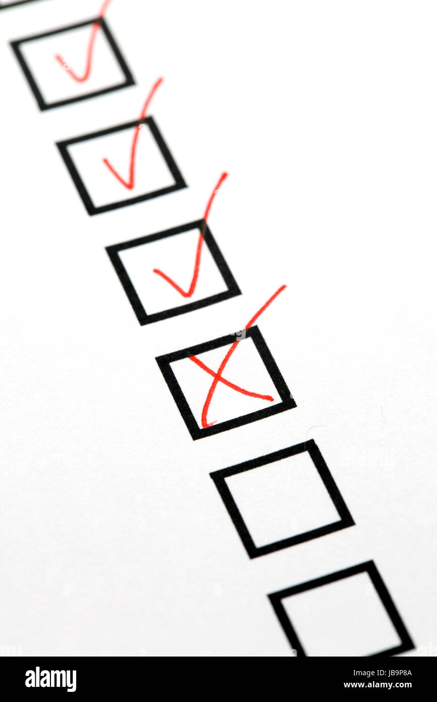 Blank checklist clipboard check boxes hi-res stock photography and ...