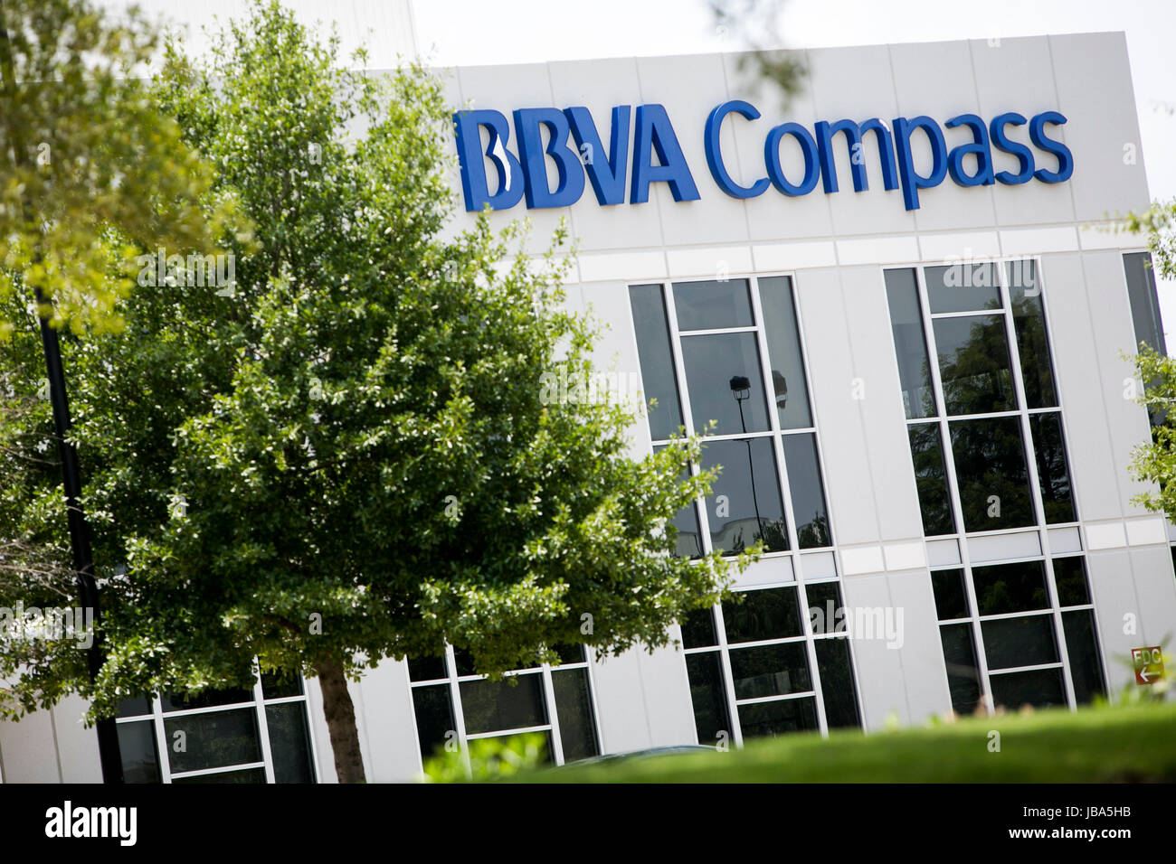 Bbva hi-res stock photography and images - Alamy