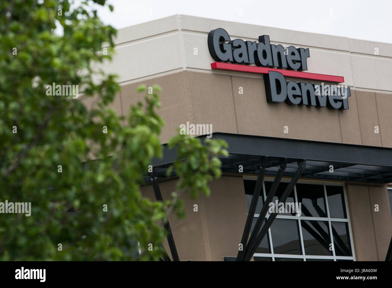 Gardner Denver Logo Gardner Denver PE5 U