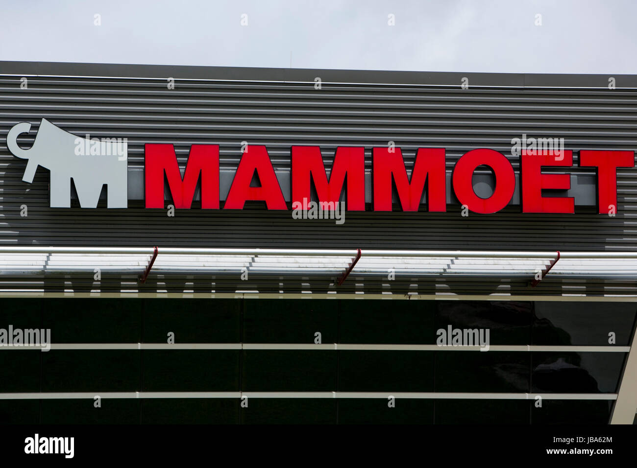 Mammoet hi-res stock photography and images - Alamy
