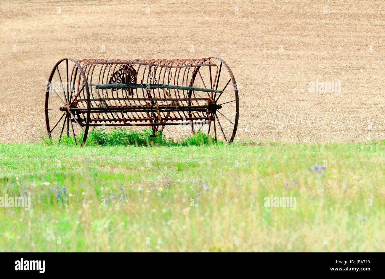 old combine harvester Stock Photo - Alamy