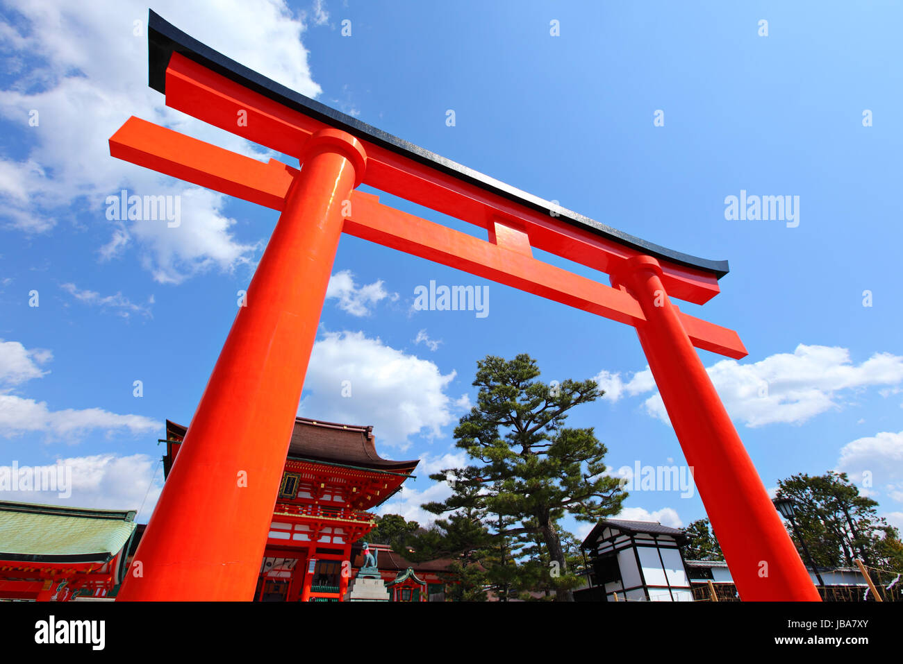 Kyoto japan giant torii gate hi-res stock photography and images - Alamy