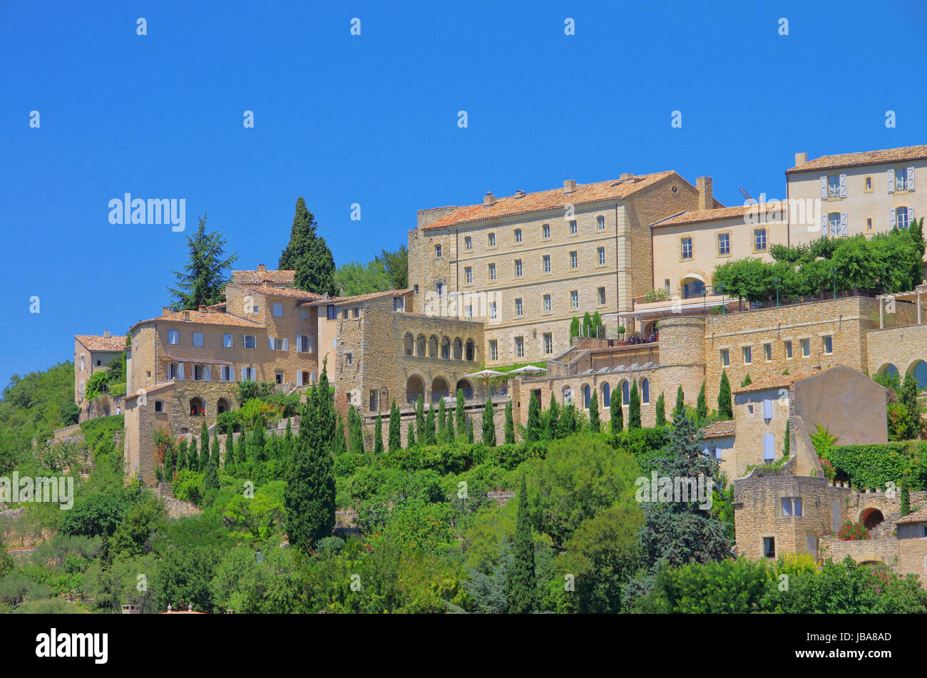 Gordes stadt hi-res stock photography and images - Alamy