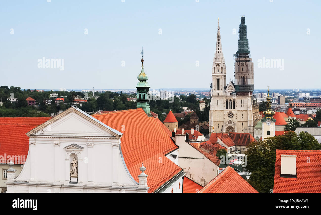 Church approach hi-res stock photography and images - Alamy
