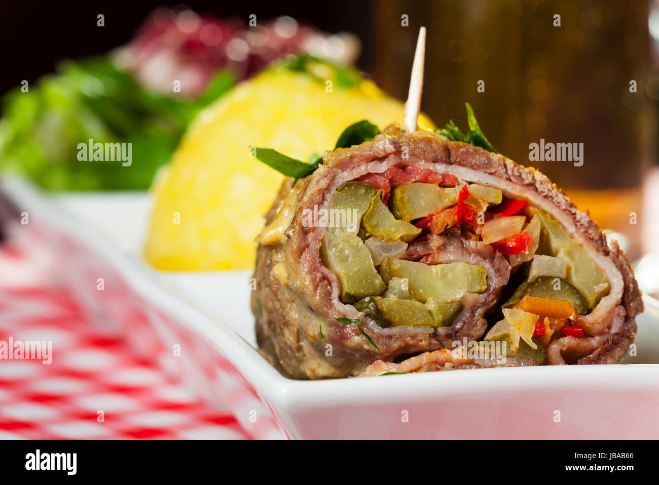 Closeup einer rinderroulade hi-res stock photography and images - Alamy