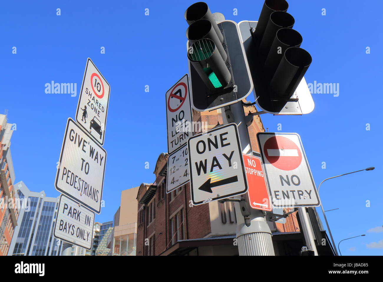 Confusing road sign hi-res stock photography and images - Alamy
