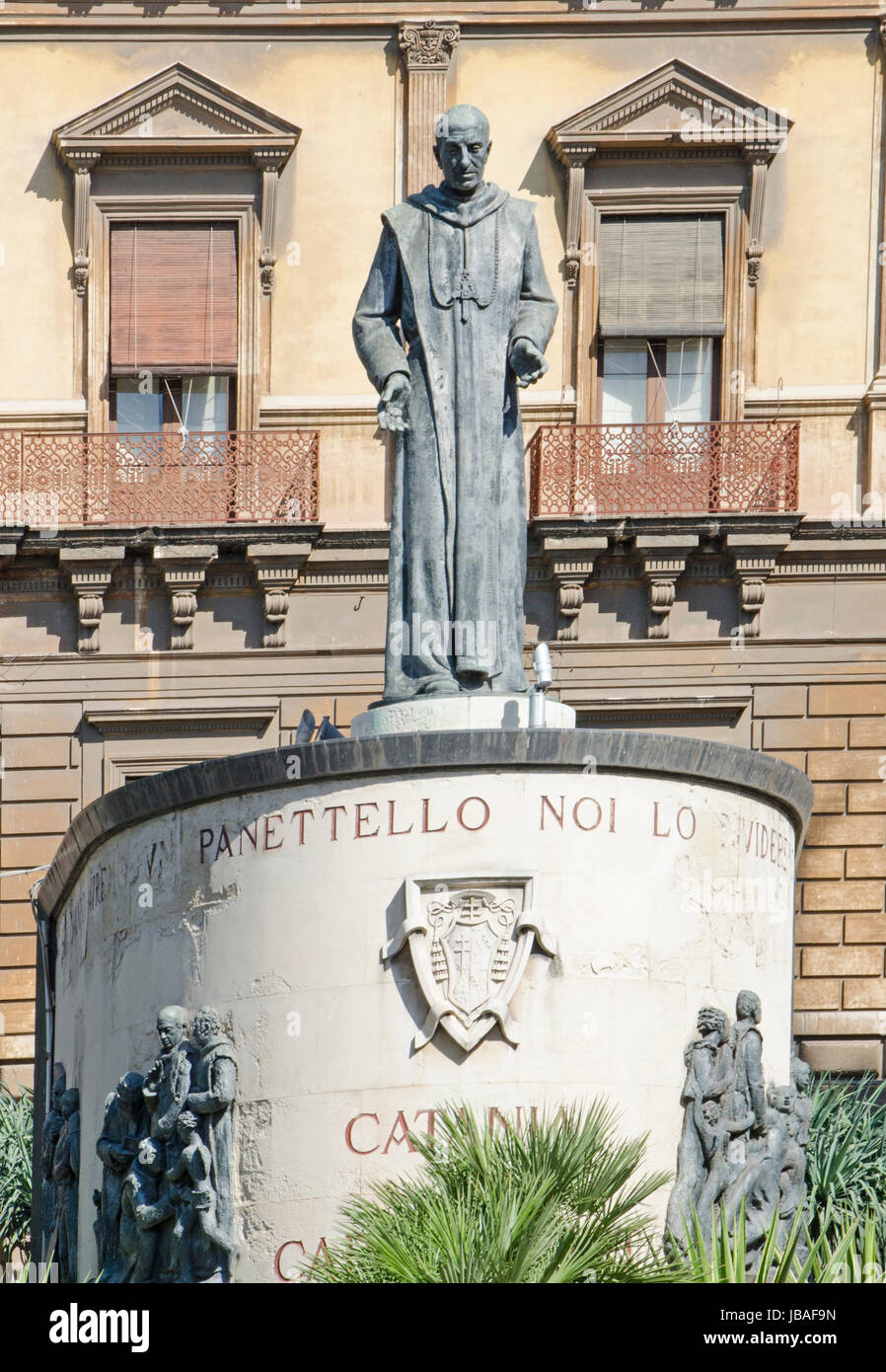 Statue Panetello in Catania Stock Photo - Alamy
