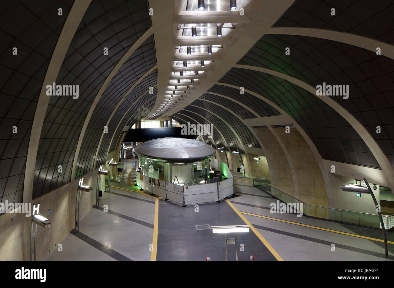 neue U-Bahn-Haltestelle der Stüdstadtbahn am Heumarkt, Köln, Nordrhein ...